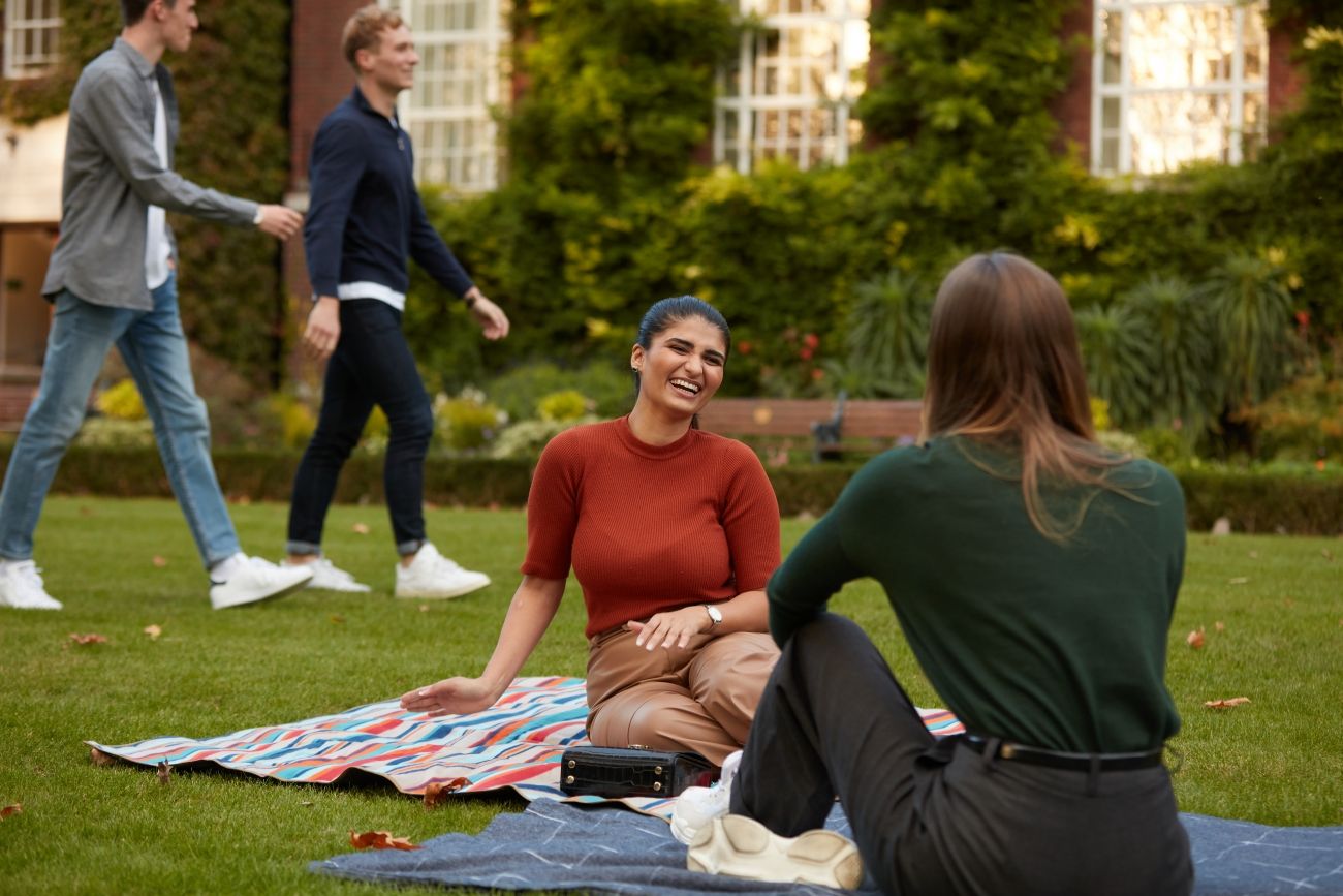 Visit us on campus | Regent's University London