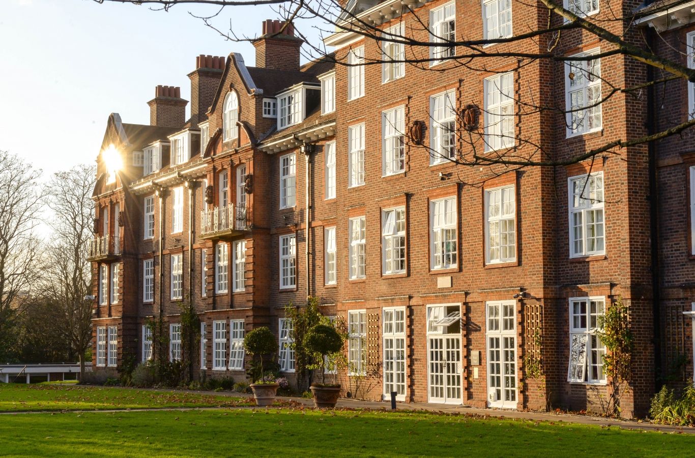 Living in London | Regent's University London