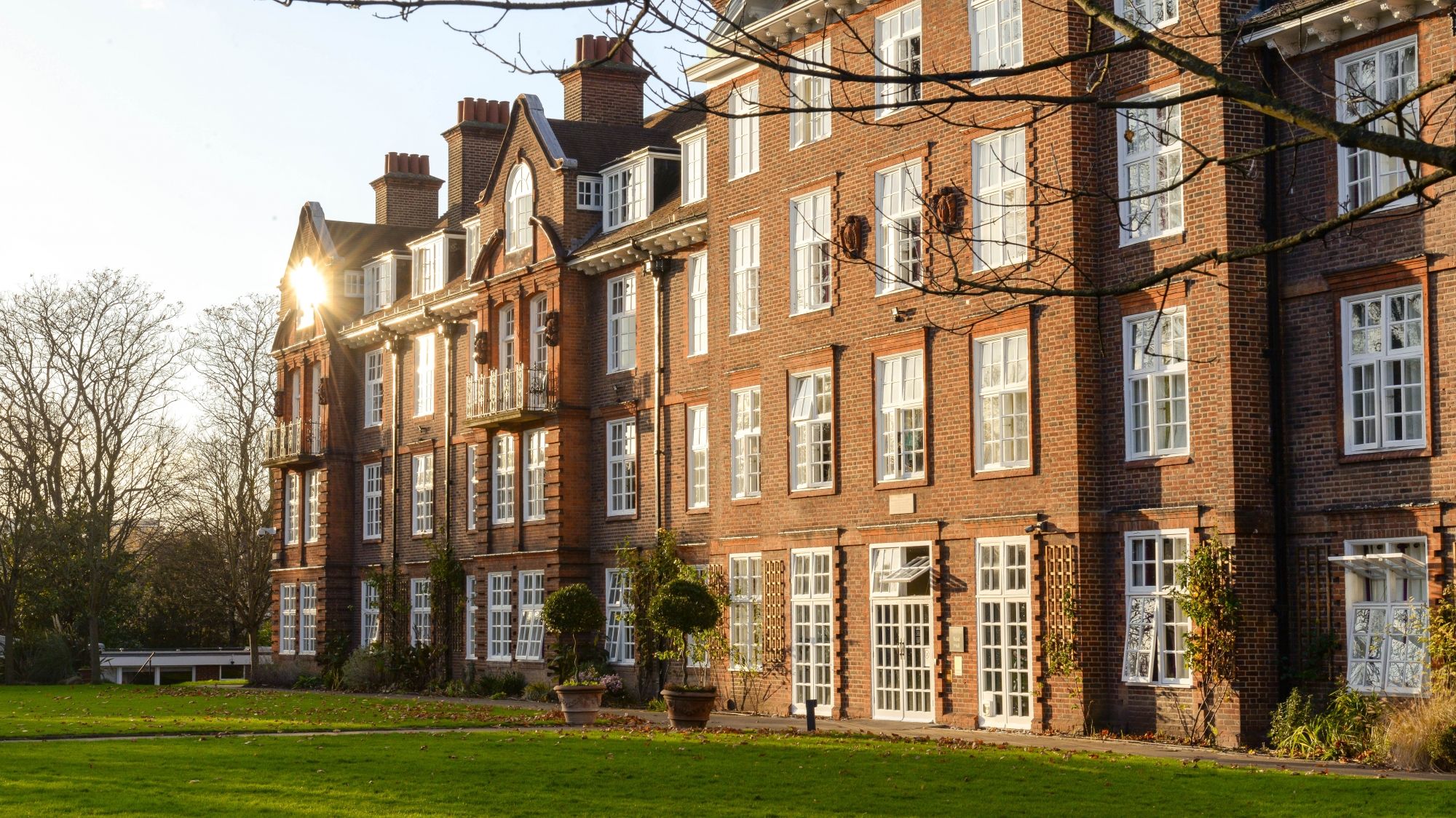Living on campus | Regent's University London