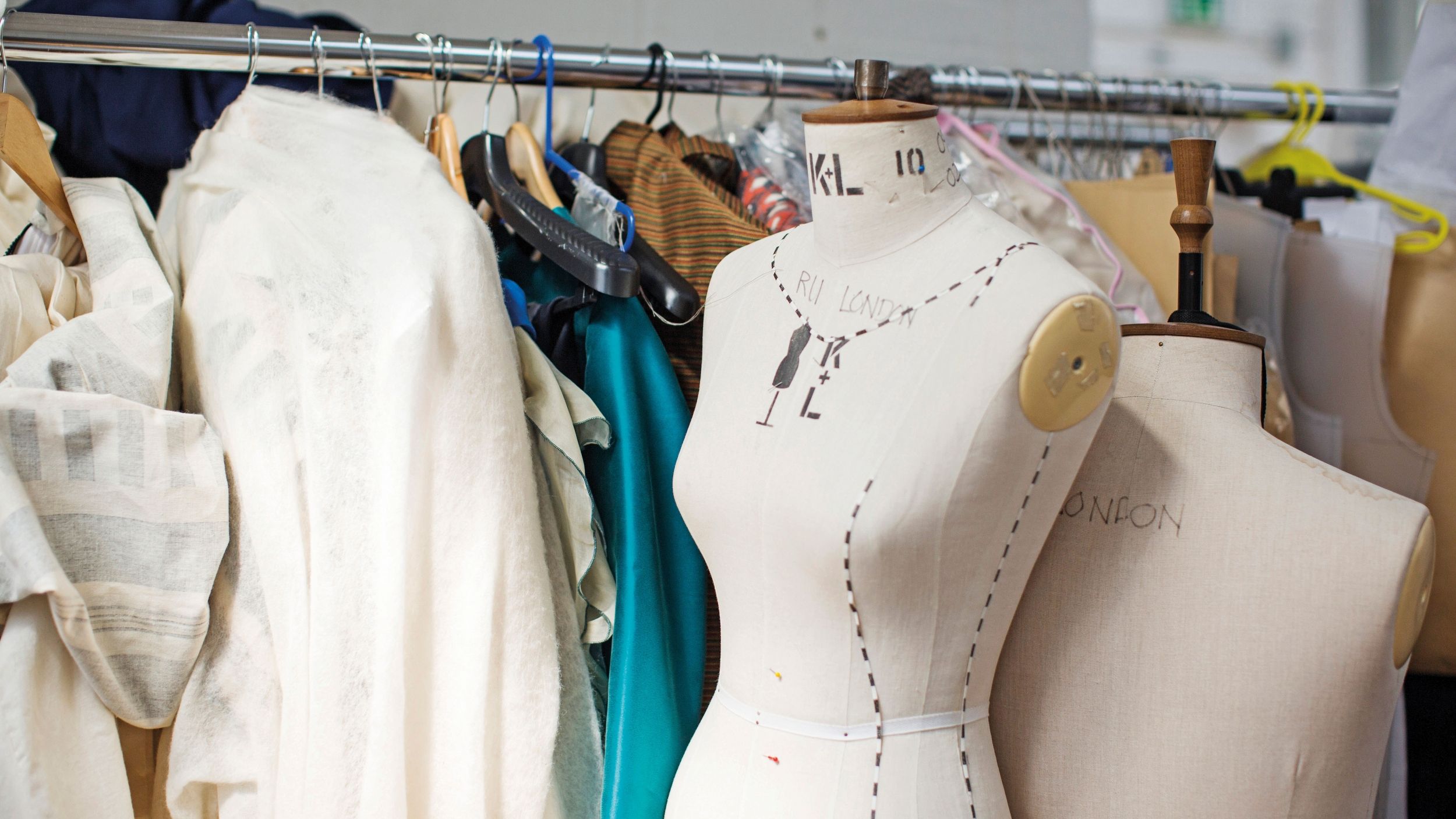 Your guide to finding a fashion internship Regent s University London