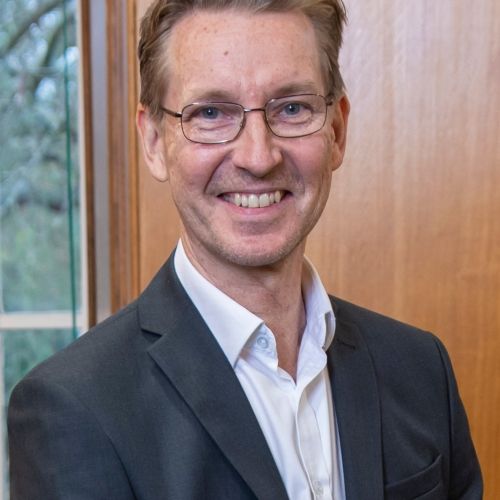 Professor Geoff Smith | Regent's University London